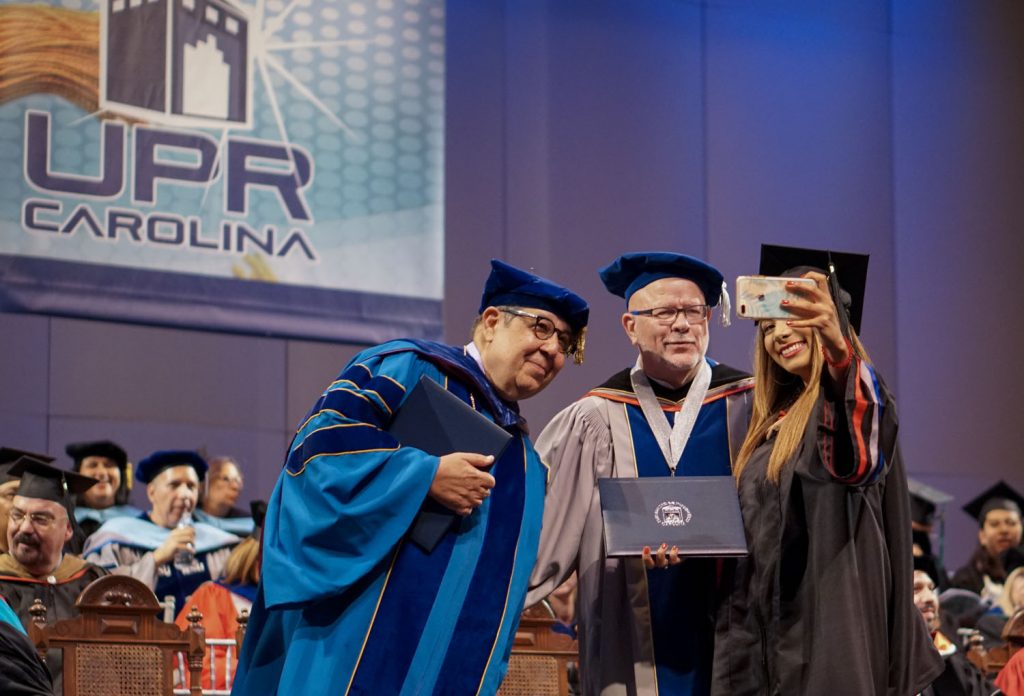 Graduación Recinto Carolina – Exalumnos UPR